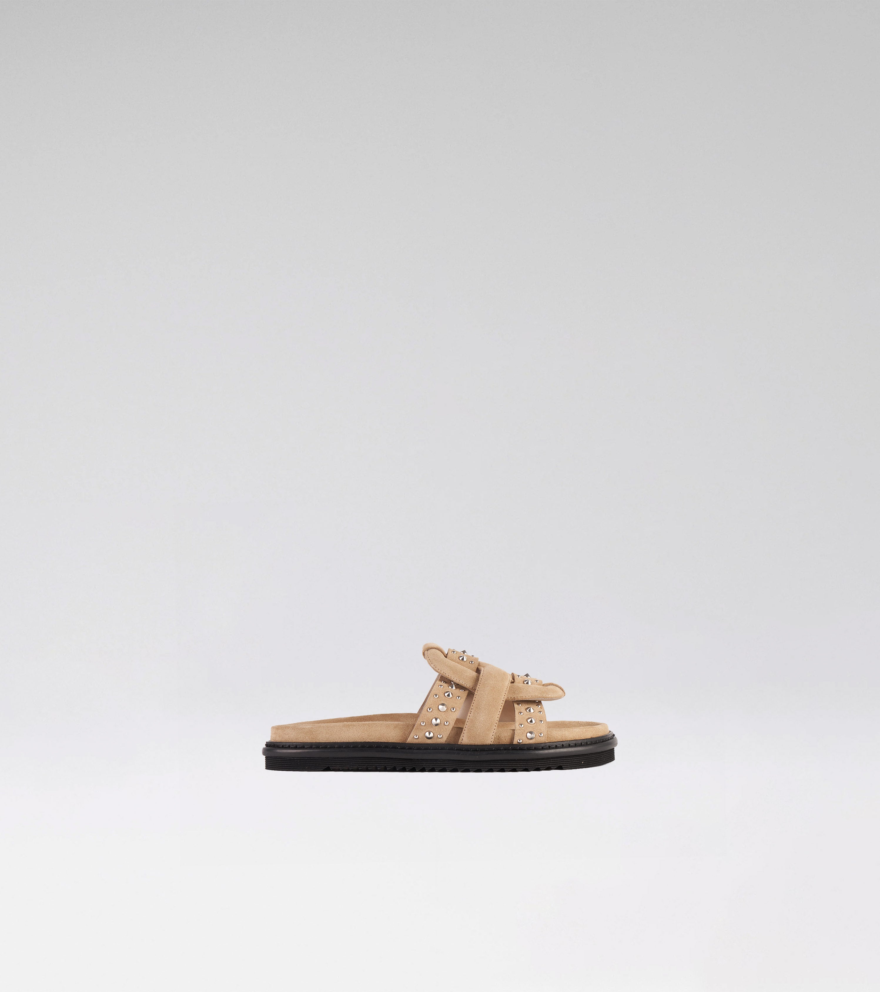 Sandals Flat BERNIE 08 STUDS SAND + STUDS – MOROBÉ